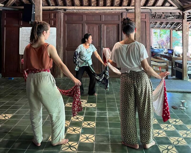 Javanese Dance Workshop with Kraton Palace Dancer - FAQ