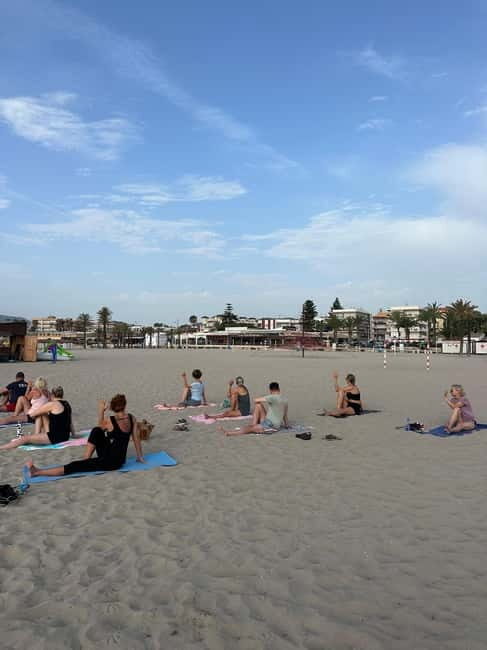 Jávea: Beach Yoga Class at Playa de L'Arenal (In English) - The Setting and Views