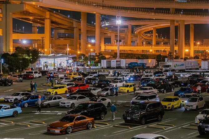 JDM daikoku Car met up Minivan Tour to Tokyo Tower - The Value for Enthusiasts