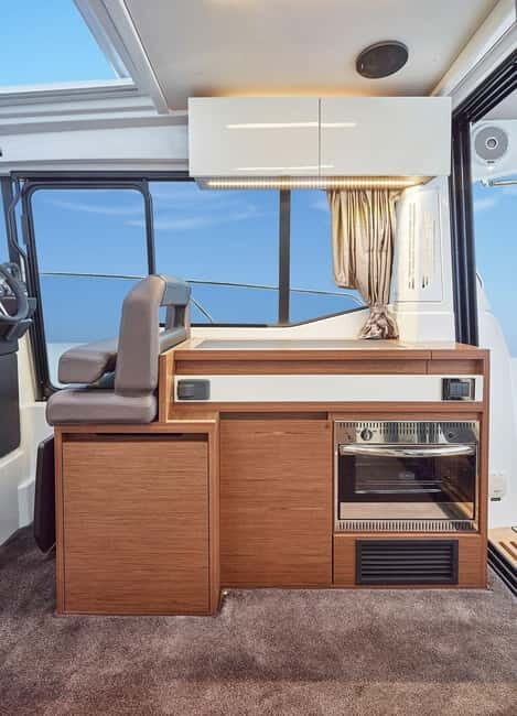 Jeanneau NC33- 4 hour Luxury Yacht Charter Blue Lagoon - The Value of This Yacht Experience