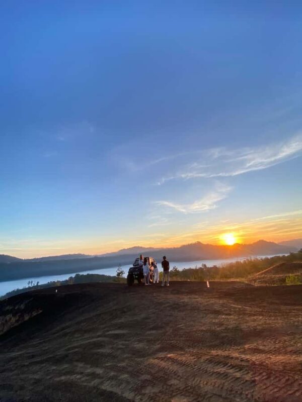 Jeep 4wd with sunrise & black lava - An In-Depth Look at the Tour Experience