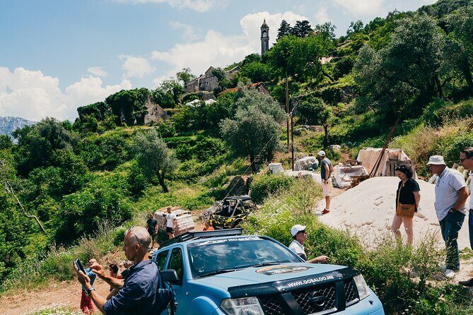 Jeep Tour - hidden stone village in Kotor and nat. food tasting - Key Points
