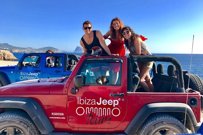 Jeep Wrangler Tour Ibiza - Discovering Ibiza in Style: An In-Depth Look