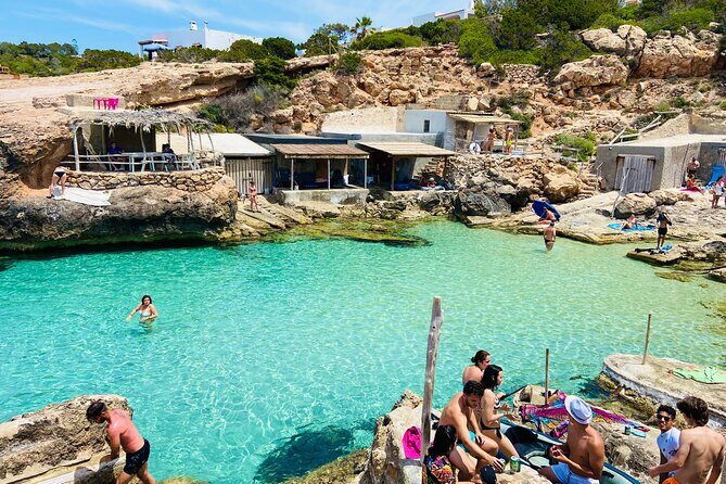 Jeep Wrangler Tour Ibiza - FAQs