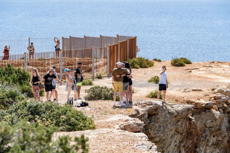Jeep Wrangler Tour Ibiza - Key Points