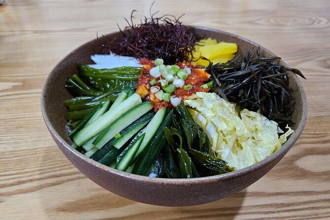 Jeju Classic Cuisine and Traditional-Style Charcoal Sauna - Key Points