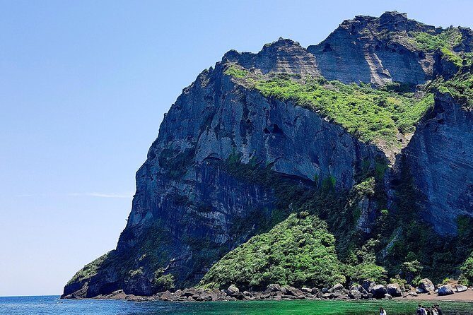 Jeju Island East UNESCO Day Tour - Gwangchigi Beach and Olle Trail Views: Coastal Beauty