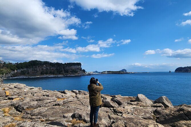 Jeju Island Popular Sightseeing Private Car Charter Tour 5/9hours - FAQ