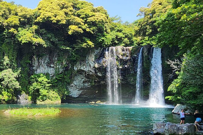 Jeju island Southern UNESCO Day Tour With Hallasan MT - Key Points