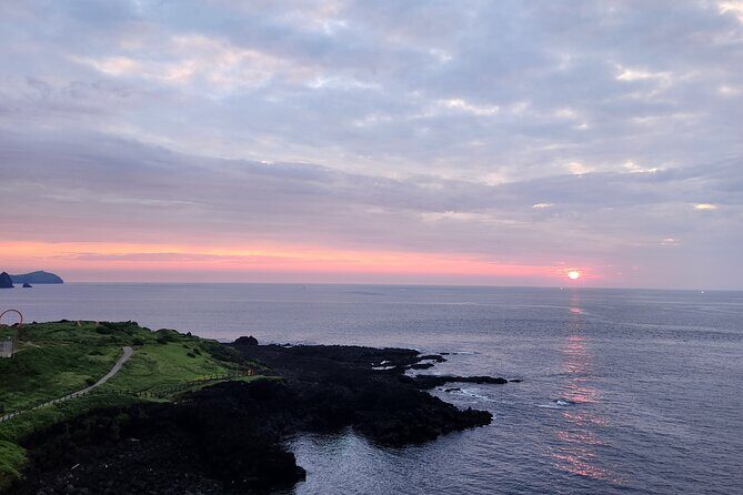 Jeju island Sunrise Tour Early Morning with Hotel Pickup - Practical Tips for Visitors