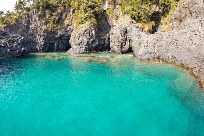 Jeju Luxury Private Tour Including UNESCO Yacht Cruise - A Deep Dive into the Experience