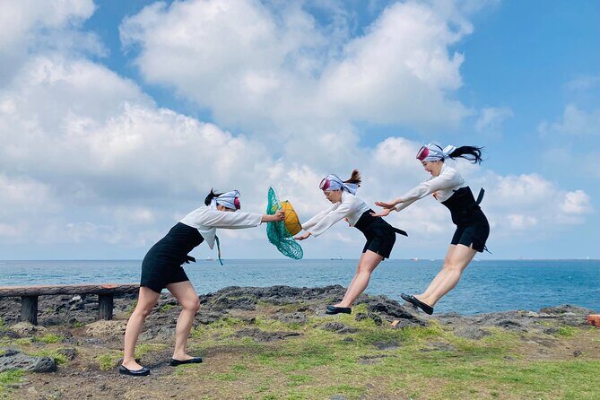 [Jeju] Private Photoshoot with Traditional pearl diver Haenyeo Costume - What Travelers Say