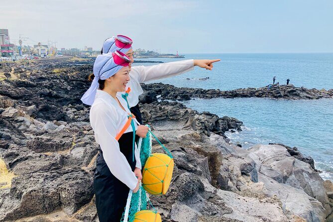 [Jeju] Private Photoshoot with Traditional pearl diver Haenyeo Costume - Practical Details