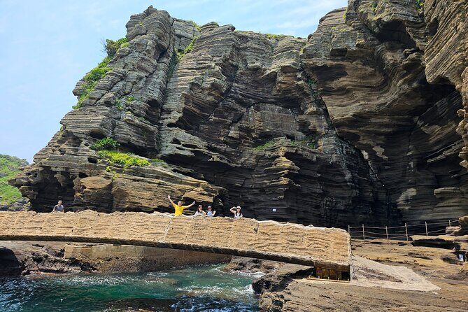 Jeju Private Tour Package-South of Jeju(Mt.Hallasan & Waterfalls) - Quality and Value