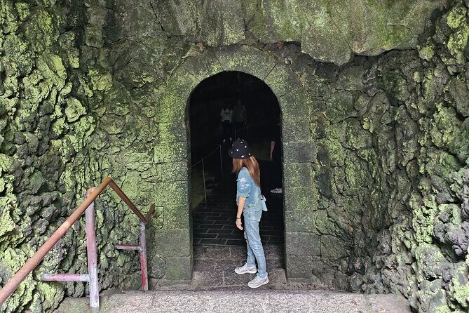 Jeju Private Tour Package -West of Jeju (Handam & Yongmeri coast) - Who Would Love This Tour?