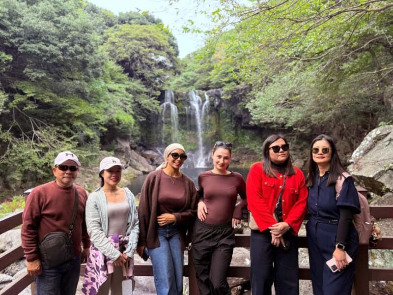 Jeju: Small Group Tour w/Pink Muhly & Tangerine Picking - FAQ