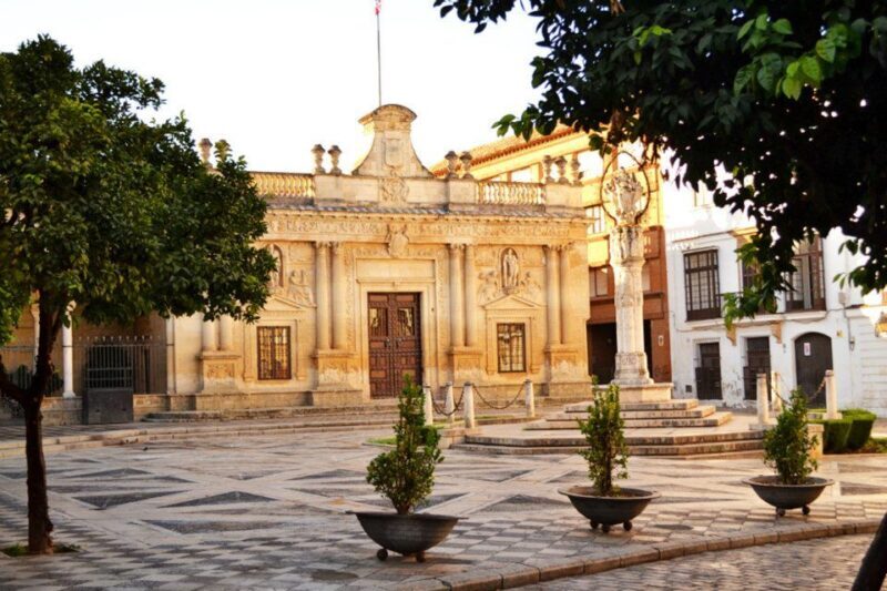 Jerez: Historic Center Guided Tour - Fascinating Architecture and Unique Sites