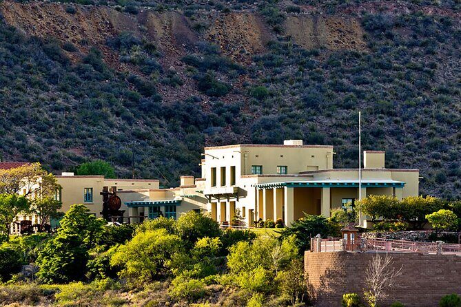 Jerome and Verde Canyon Railroad Scenic Tour - Lunch and Free Time in Cottonwood