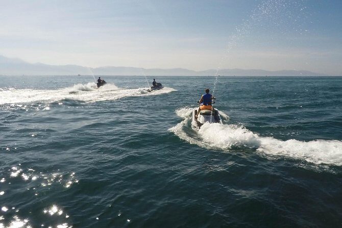 Jet Ski Adventure in Puerto Vallarta - An Exciting Way to See Puerto Vallartas Coasts