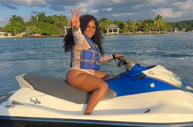Jet Ski and Parasailing in Montego Bay - What’s Included and What’s Not