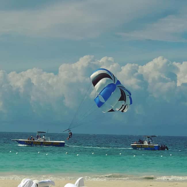 Jet Ski, Beach Tubing, Parasailing & Beach Day Private Tour - An In-Depth Look at the Montego Bay Tour Experience