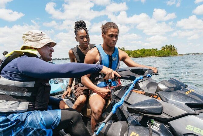 Jet Ski Miami : Experience the Ultimate Water Fun ! - The Sum Up
