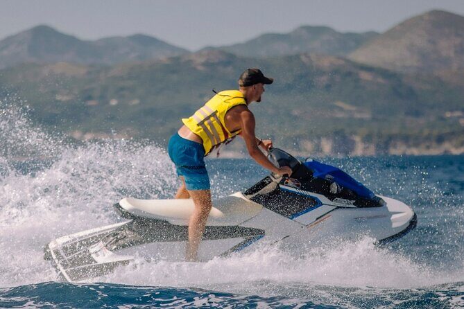 Jet Ski Rent 2h - Key Points