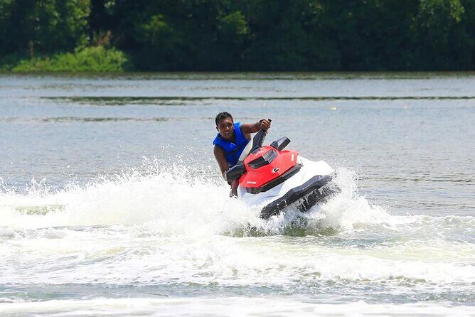 Jet Skiing in Bentota - What to Expect from Your Jet Ski Experience in Bentota
