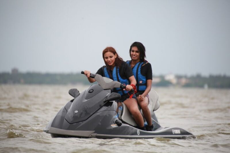 Jet Skiing in Trincomalee - Who Will Love This Experience?