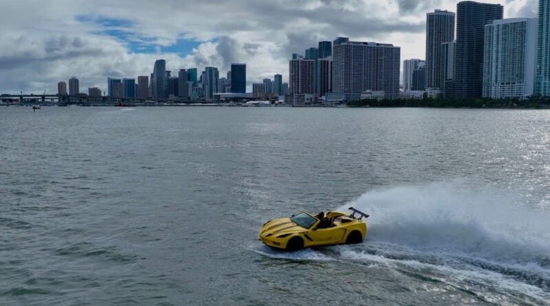 Jetcar Miami: 1 JetCar Rental | 1h | 250$ due at Check-in - The JetCar Experience: Speed and Freedom
