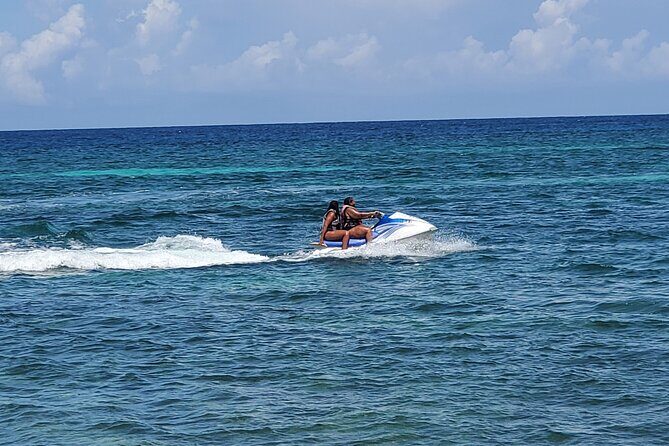Jetskiing in montego bay from montego bay resorts - Key Points
