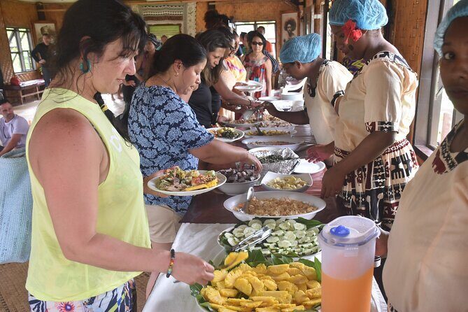 Jewel Of Fiji incl Fijian Village, Waterfall & Lunch Coral Coast - A Hearty Fijian Lovo Lunch