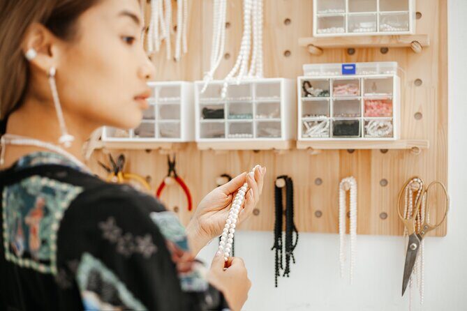 Jewelry Small Group Masterclass - Introduction