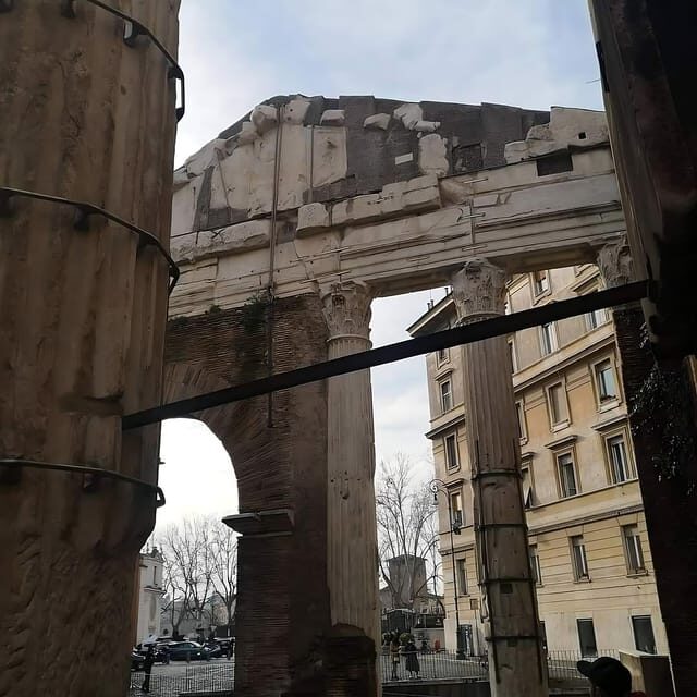 Jewish Ghetto Walking Tour with gelato - A Deep Dive into the Jewish Ghetto Tour