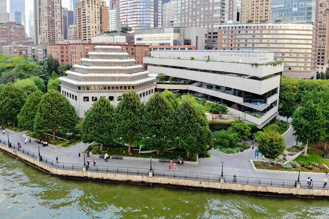 Jewish History of NYC Private Tour with Transport - FAQ