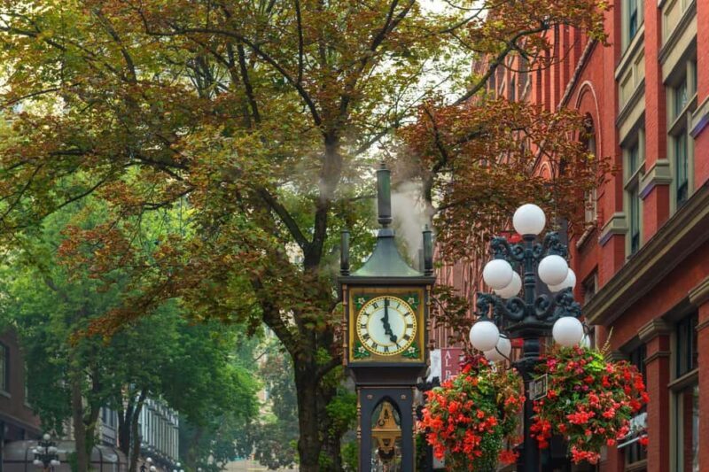 Jewish History Vancouver Oakridge Private Walking Tour - Key Points