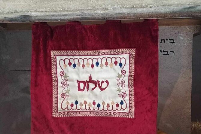 Jewish tour by Jewish Guide in Barcelona - Exploring the Jewish Heritage of Barcelona: An In-Depth Review of the Guided Tour