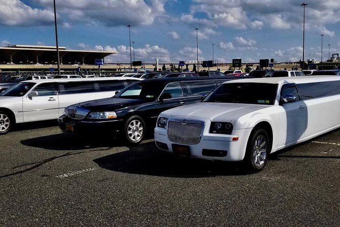 JFK AIRPORT LIMO | JFK To Manhattan Transfer With a Stretch Limo - An Elegant Welcome to NYC