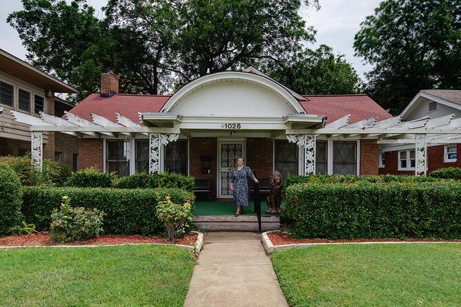 JFK Assassination Tour with JFK Museum and Oswald's Rooming House - Who Should Consider This Tour?