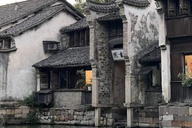 Jiaxing Wuzhen East and West Day Tour from Hangzhou - First Stop: Wuzhen Xizha Scenic Area North Gate
