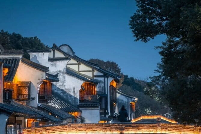 Jiaxing Wuzhen East and West Day Tour from Hangzhou - The Heart of Wuzhen: Water Town and West Street
