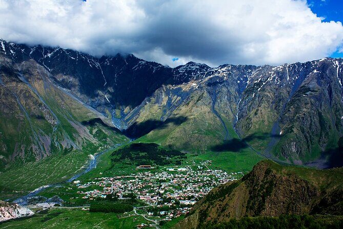 Jinvali-Ananuri-Gudauri-Kazbegi private tour - Russian Georgian Friendship Monument: A Unique Viewpoint
