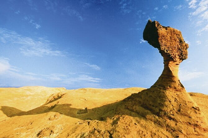 Jiufen, Shifen and Houtong Cat Village Private Tour - Who Is This Tour Best For?