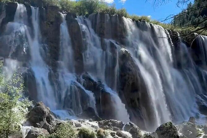 Jiuzhaigou 5A Scenic Area and Huanglong 5A Scenic Area - A Deep Dive into the Itinerary