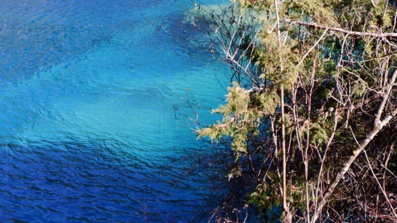 Jiuzhaigou Valley: UNESCO Colorful Lakes & Tibetan Village - FAQ