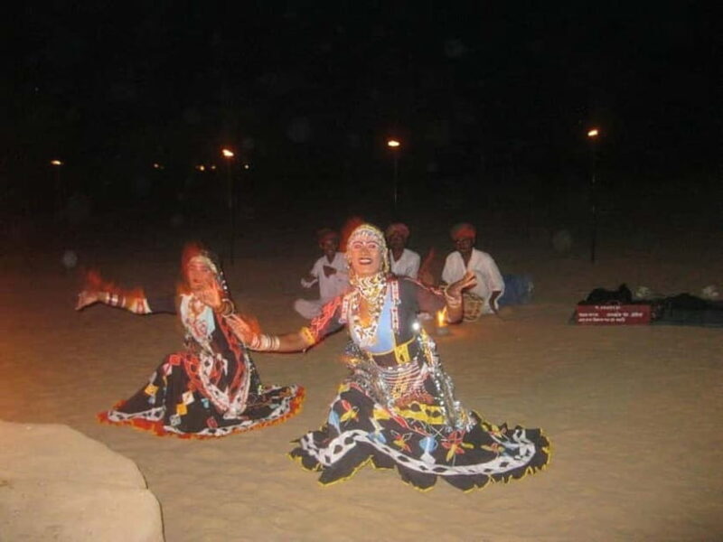 Jodhpur : Jeep Safari, Camel Ride,Buffet Dinner & Folk Dance - An In-Depth Look at Your Desert Day