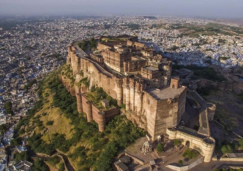 Jodhpur: Mehrangarh & Udaipur Lakeside 2-Day Tour with Lunch - A Closer Look at the Itinerary