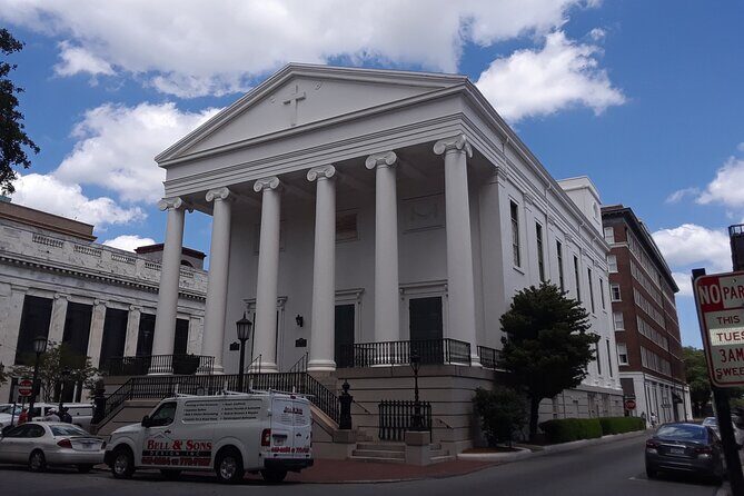 Johnson Square to Independent Presbyterian: A Self-Guided Audio Tour of Savannah - Exploring Savannah with a Self-Guided Audio Tour