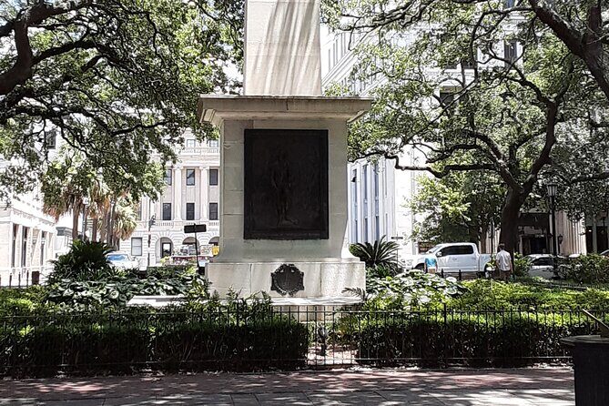 Johnson Square to Independent Presbyterian: A Self-Guided Audio Tour of Savannah - Who Will Love This Tour?