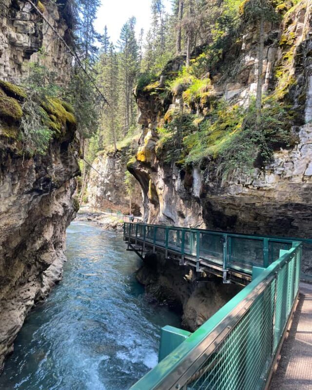 Johnston Canyon: Banff National Park - Why the Guided Tour Works Well